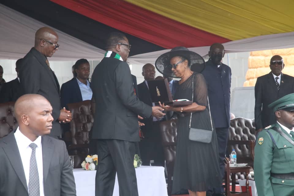 Live coverage: Zimbabwe bids farewell to national hero Cde Chigudu – herald