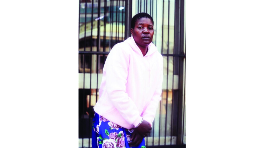 Woman remanded in custody for stabbing hubby - herald