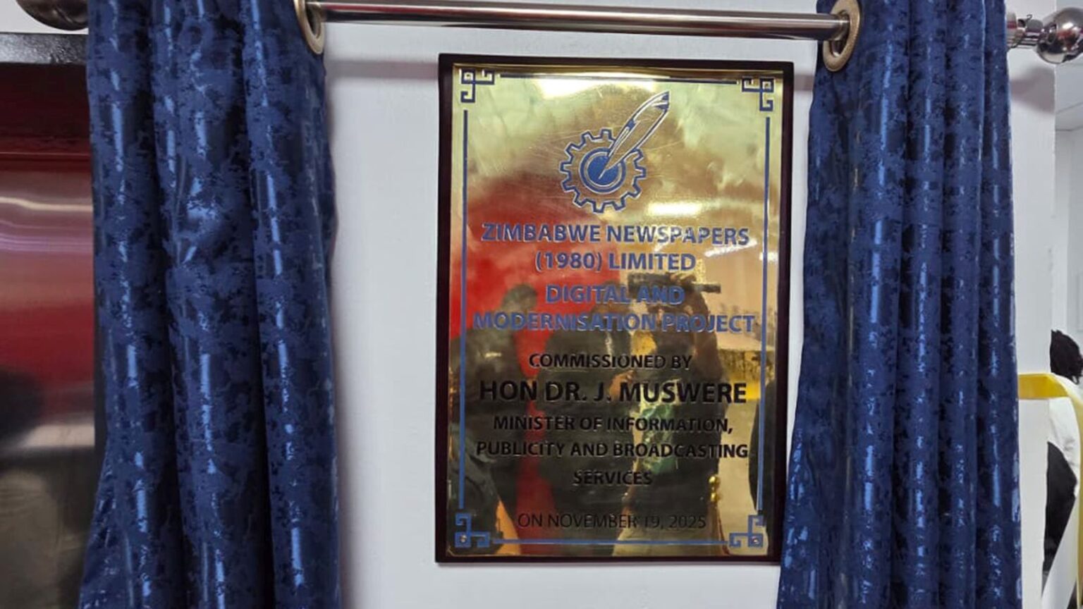 Minister Muswere officially opens Zimpapers integrated newsroom - herald