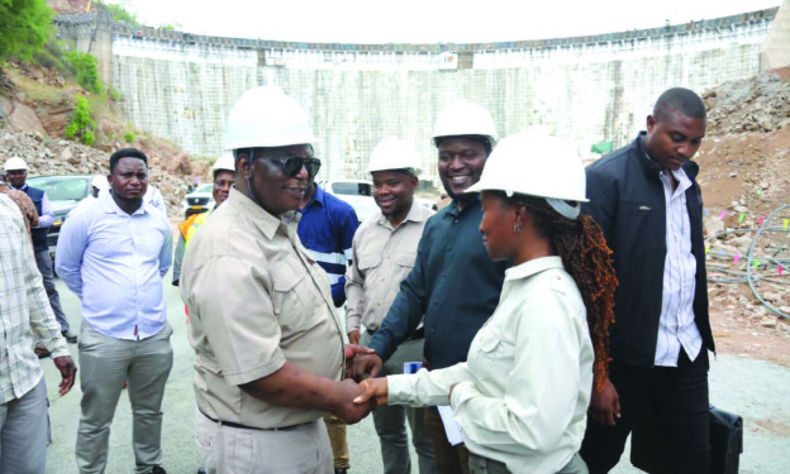 Govt commits to accelerate Lake Gwayi-Shangani construction - herald
