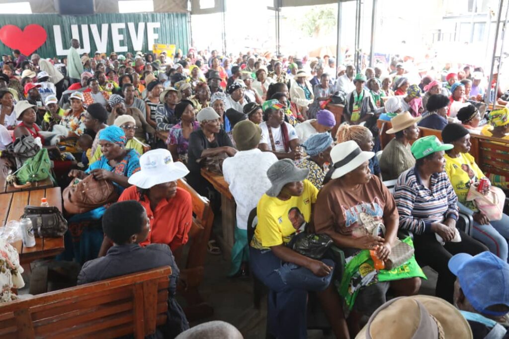 WATCH: Belated Christmas Party for Zanu PF Members in Bulawayo - herald