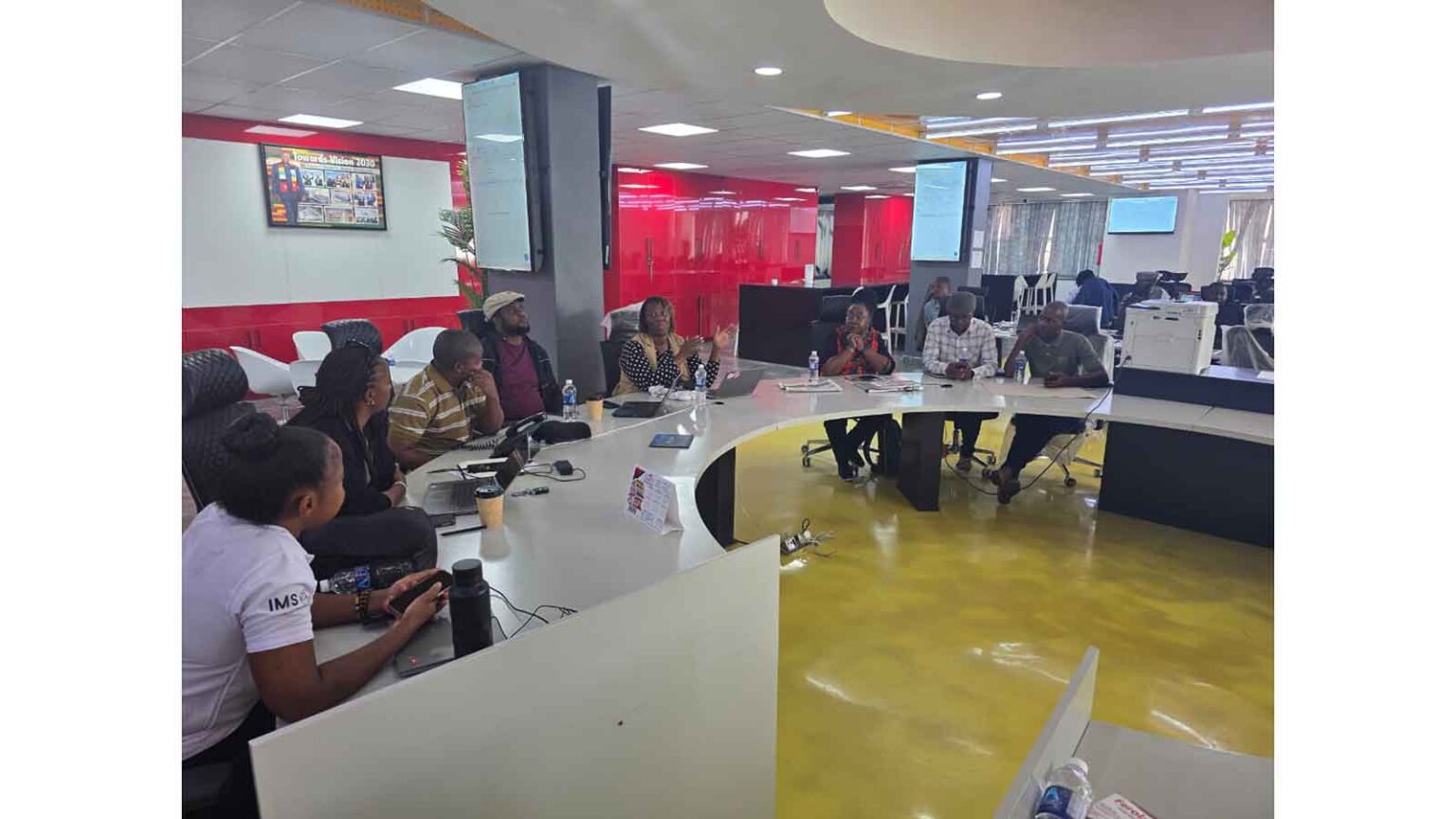 Media lecturers tour Zimpapers’ digital-first newsroom - herald