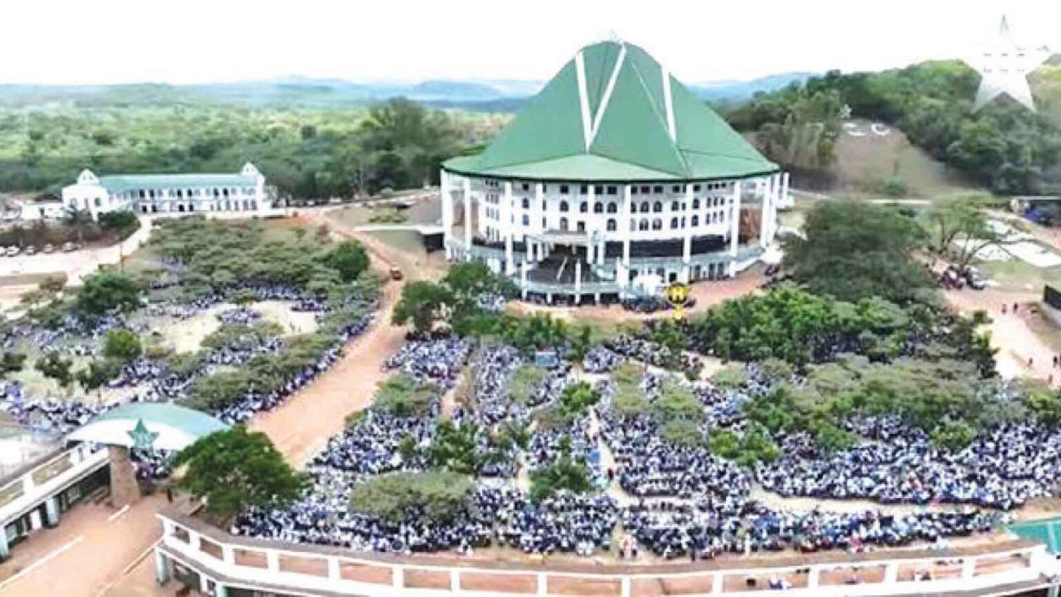 HE IS RISEN — AND SO IS ZIMBABWE! – herald