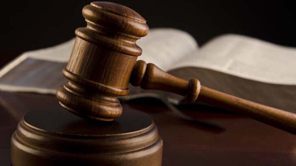 Court rules against law denying workers benefits - Zimbabwe Situation