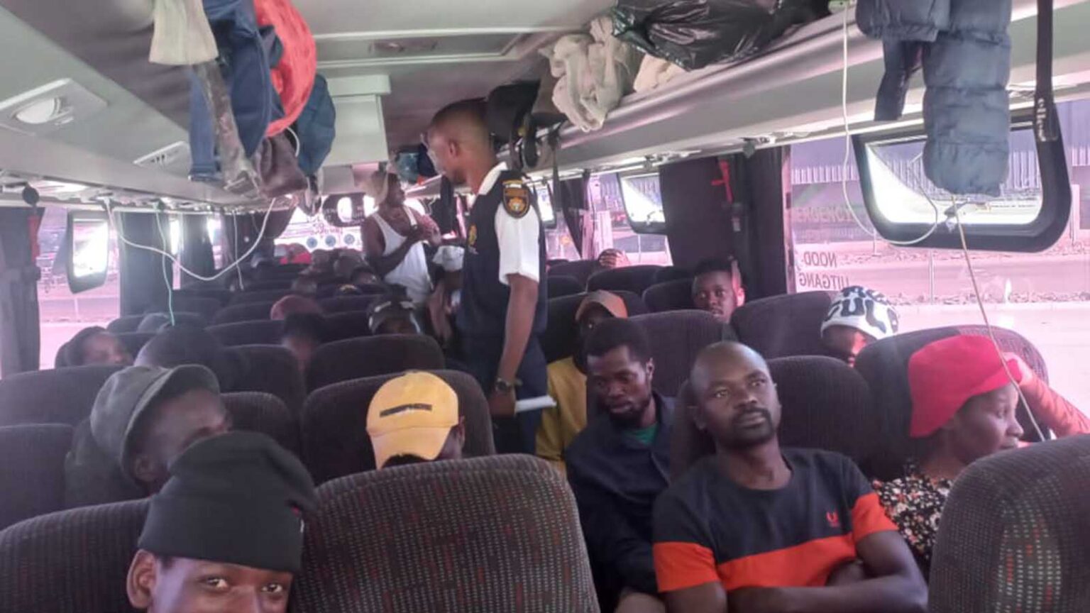 74 Zimbabweans arrive by road as xenophibia attacks heats up in SA – herald