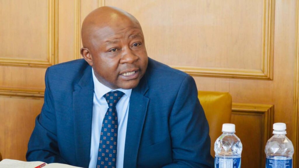 NRZ CEO resigns – herald