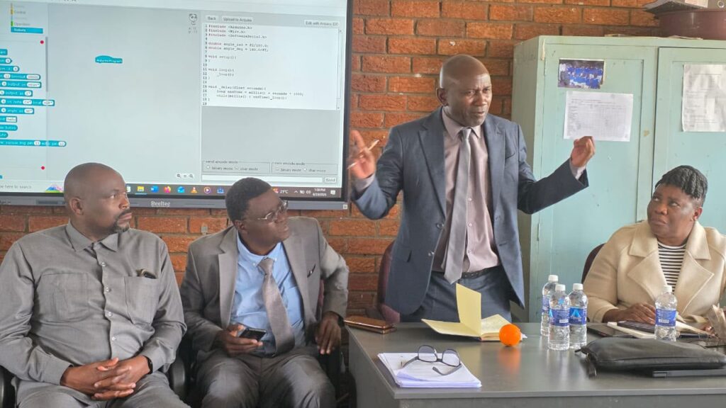 Teachers sharpen robotics, AI skills through national training ...