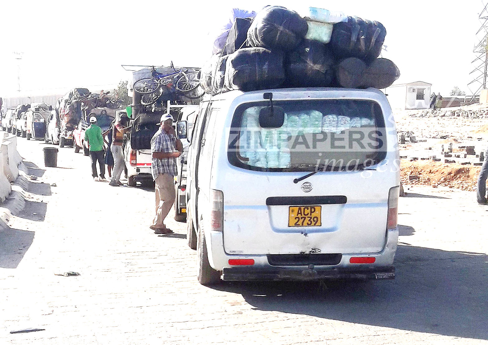 JUST IN: Chaos at Beitbridge as Zimra enforces duty compliance - herald