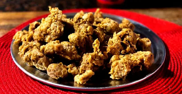 Sizzling fried chicken gizzards - herald
