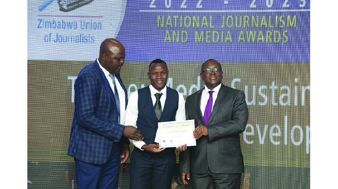 Herald reporter Manyepo wins Sports Journalist of the Year Award – herald