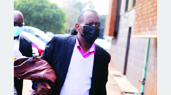 Sheriff charged with fraud – herald