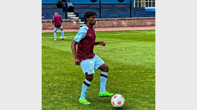 Masara pens professional contract with Burnley - herald